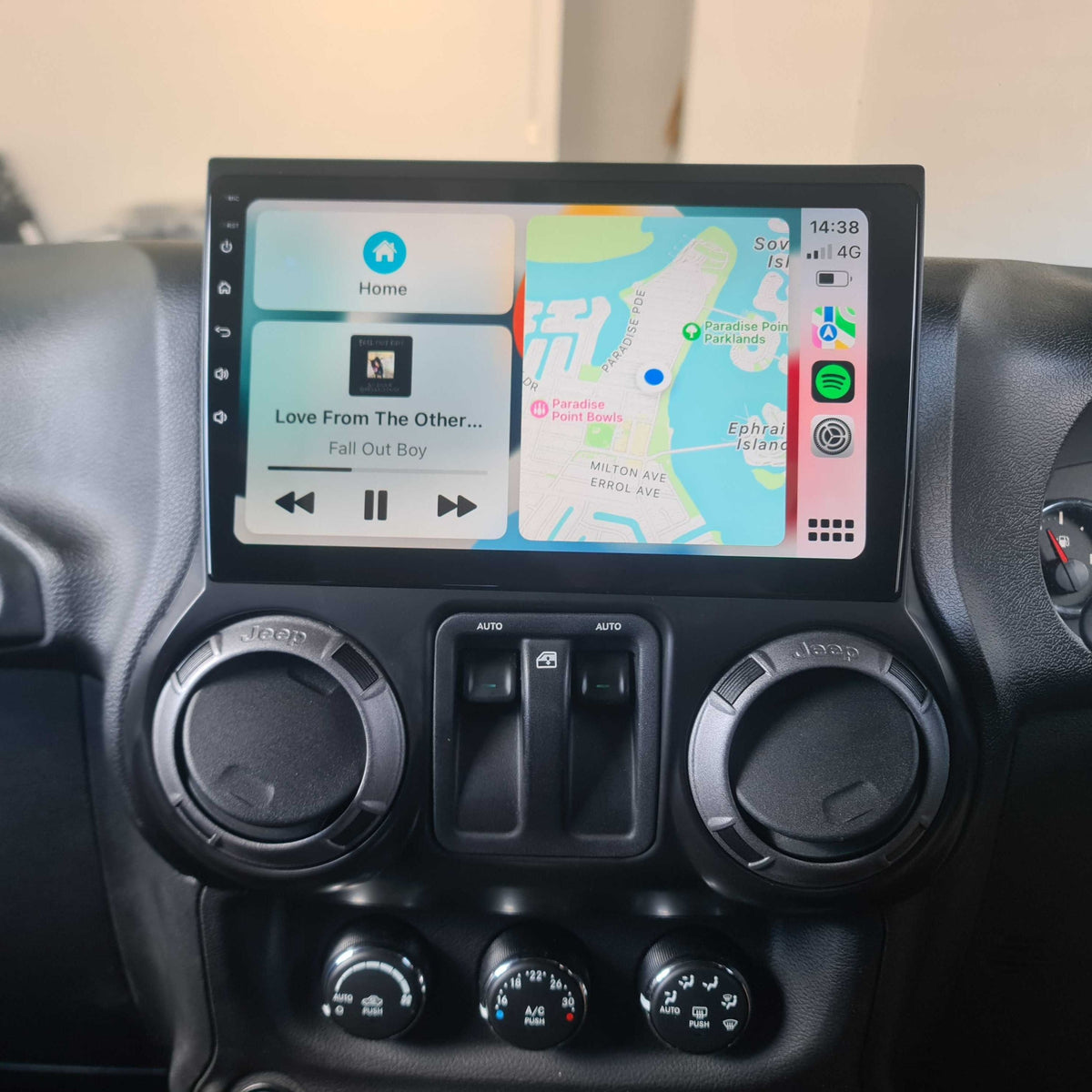 Jeep Wrangler 2007-2014 - Premium Head Unit Upgrade Kit: Radio Infotai ...